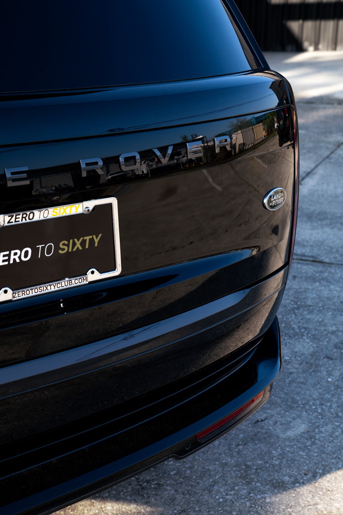 Black Range Rover SE Rental in Orlando, FL | Zero to Sixty Club